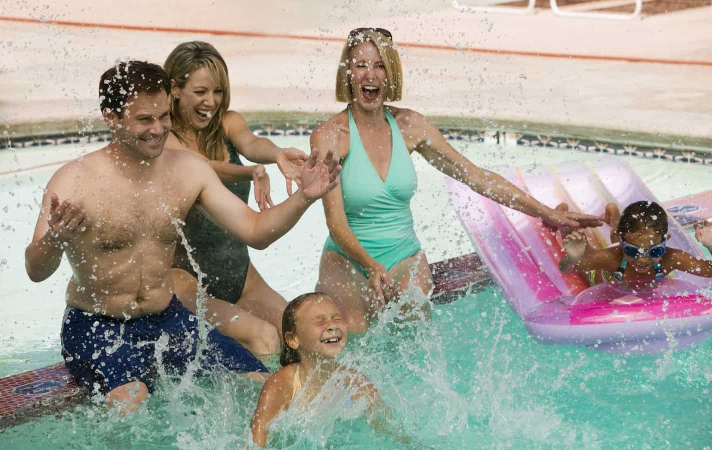 Best Resorts In Palm Springs For Families