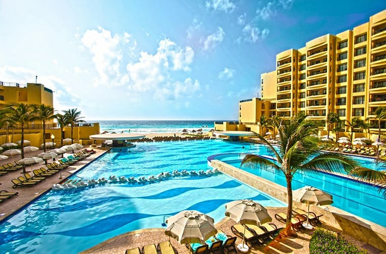 Royal Sands Cancun Reviews