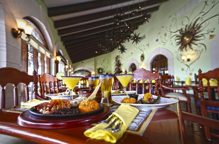 Royal Sands Cancun Hacienda Table