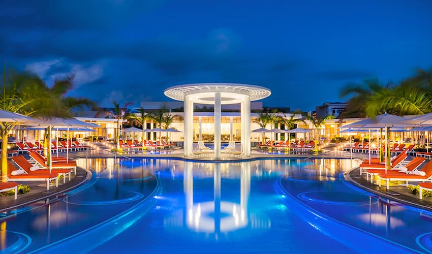 Moon Palace Cancun Reviews: Adults Pool Night