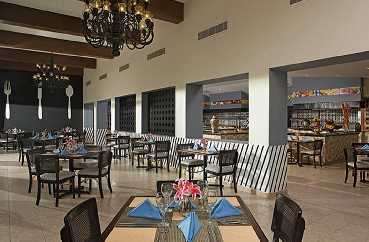 Dreams Sands Cancun Dining World Cafe