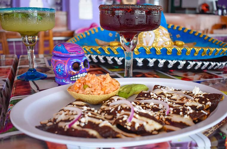 Enjoy Mexican Dinner At Taco Y Tequila Cancun