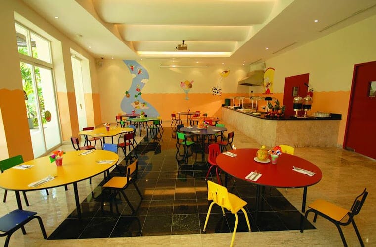 Kid’s Food Area at Oasis and Grand Oasis
