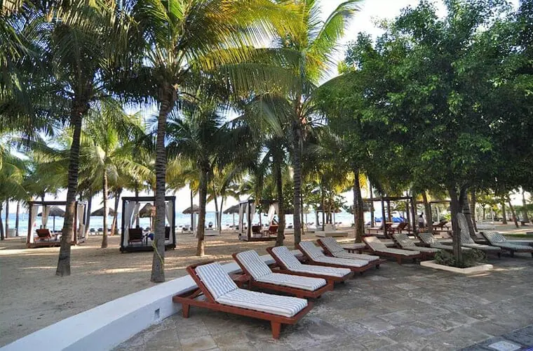 Oasis Palm Cancun Relaxation