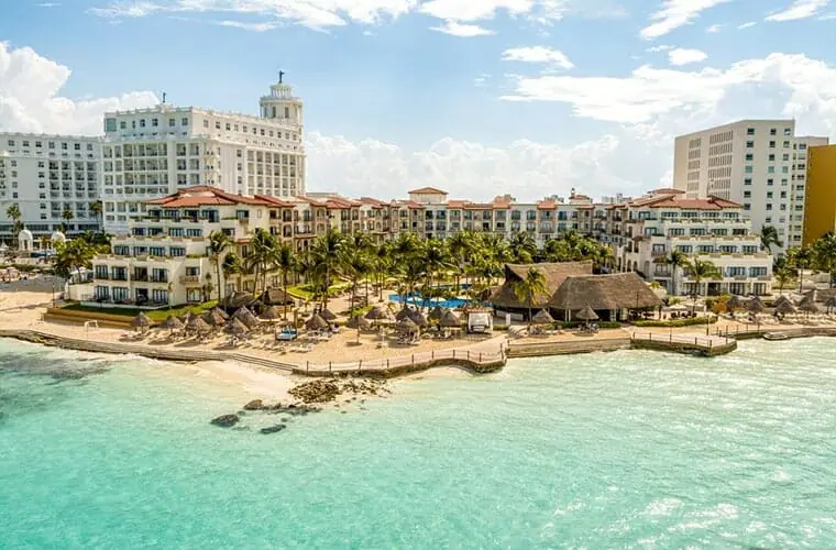 Fiesta Americana Villas Cancun Beach