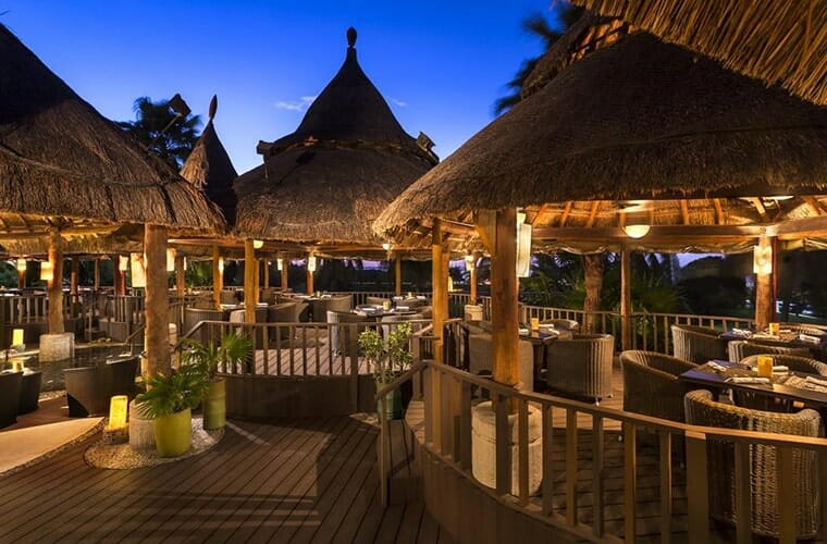 Restaurants at Casamagna Marriott Cancun Resort