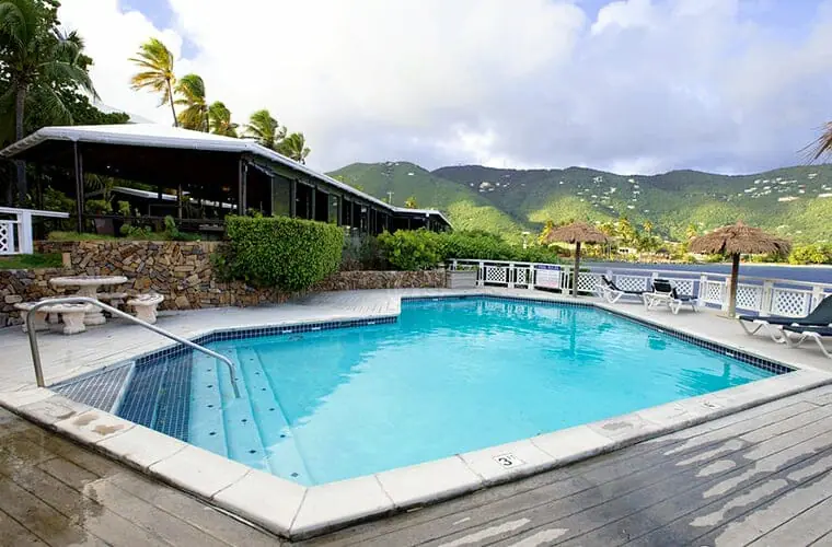 Lindbergh Bay Hotel And Villas