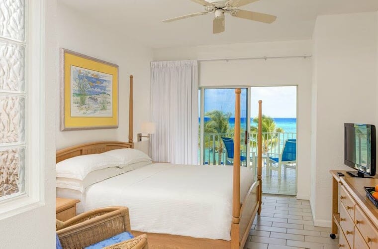 Rooms At Wyndham Reef Resort Grand Cayman