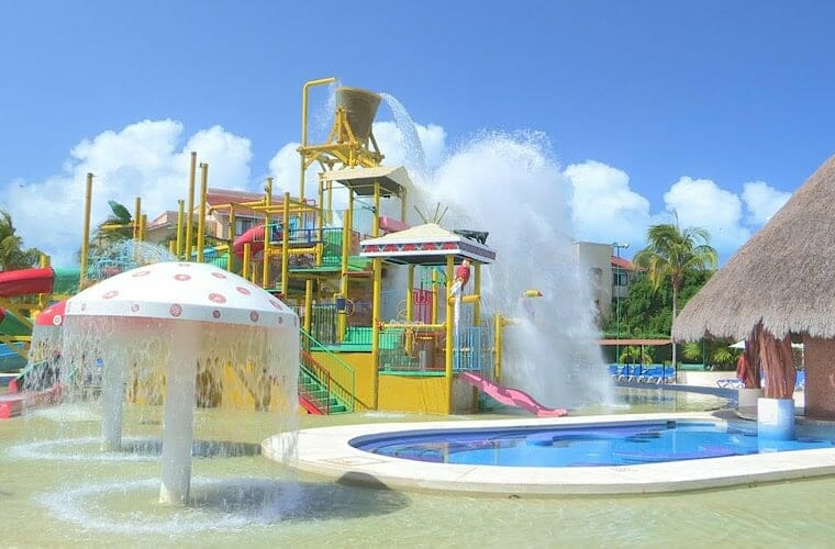 Parque acuático en All Ritmo Cancún Resort & Waterpark