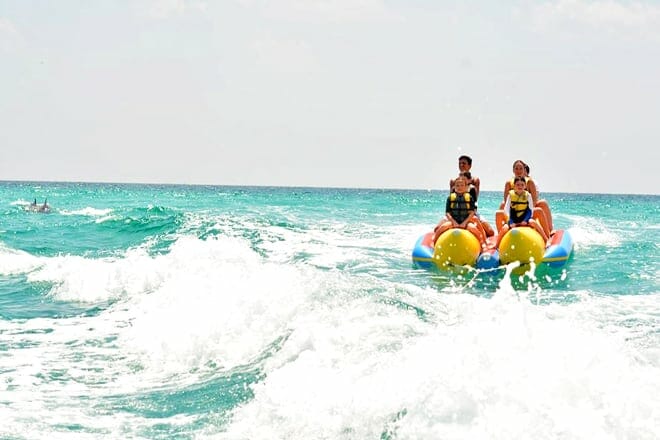 Banana Boat with Mobile Sports