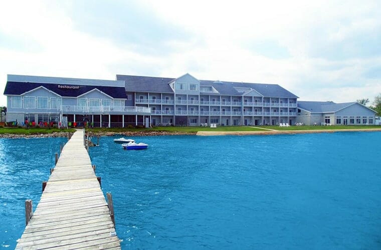 Lakeside Resort y centro de conferencias
