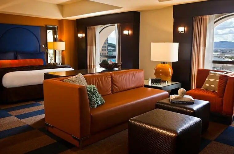 Renaissance Phoenix Downtown Hotel