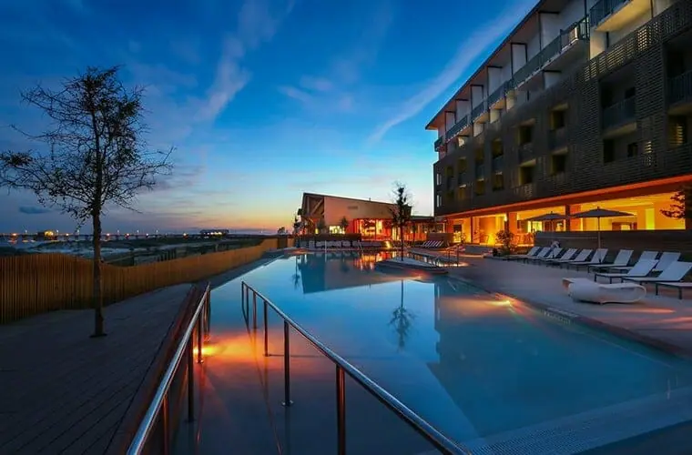 The Lodge at Gulf State Park, a Hilton Hotel