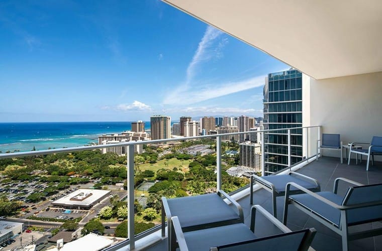 The Ritz Carlton Residences Hotel en la playa de Waikiki