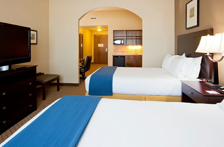 Holiday Inn Express Hotel & Suites Mankato