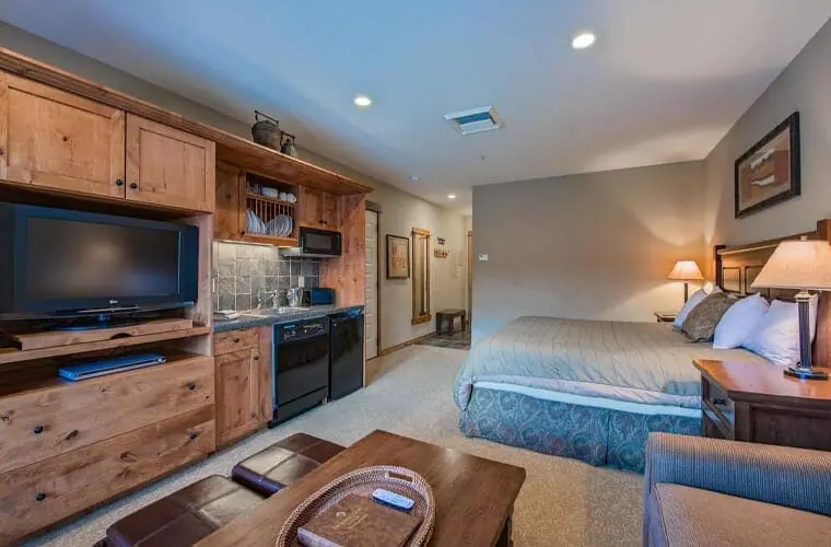 Silver Mountain Lodging Resort