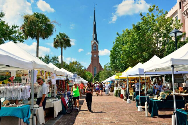 Charleston Farmers Market — Marion Square