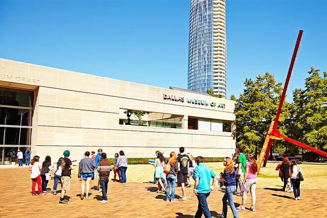 Dallas Museum Of Art — Dallas Arts District