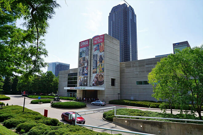 Dallas Museum Of Art — Dallas Arts District 1
