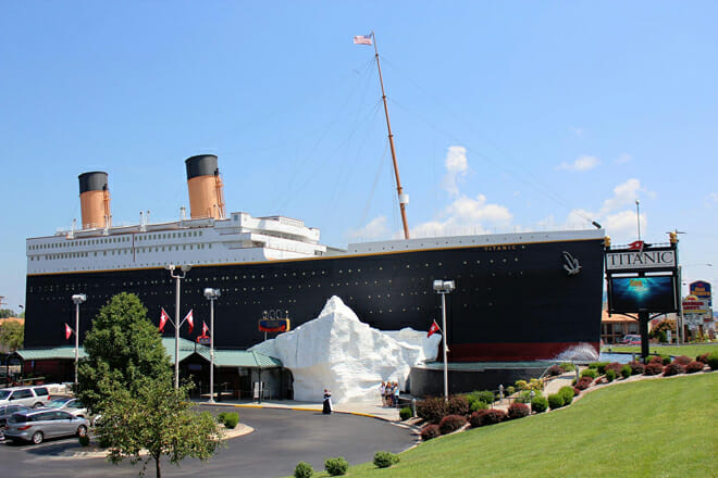 Titanic Museum — Branson Theater District