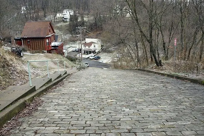 Canton Avenue