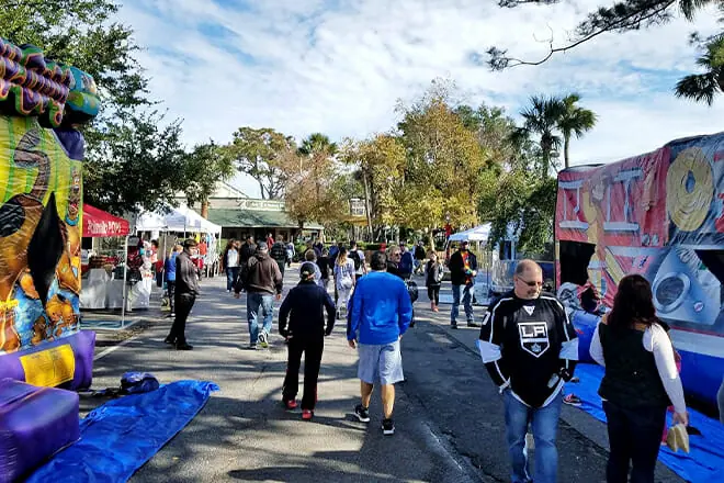 Coligny Plaza