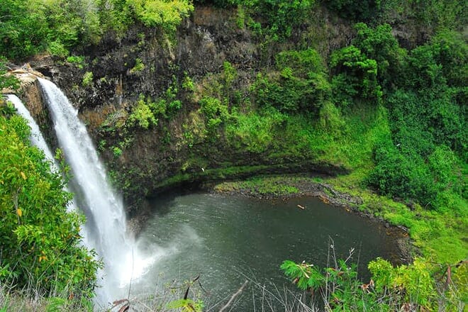 Faarumai Waterfalls