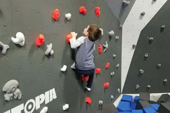 sky zone trampoline park