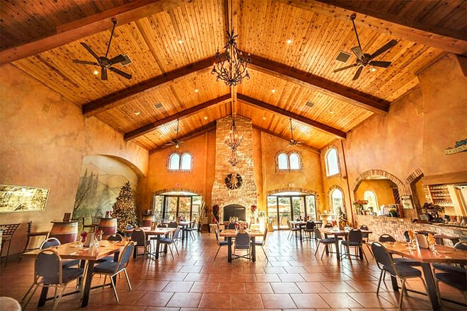 Marble Falls Winery with 3-Course Dinner