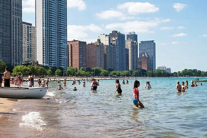 Oak Street Beach