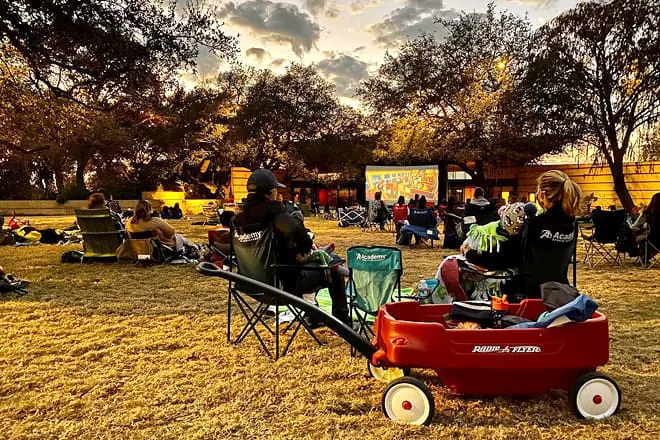 Slab Cinema