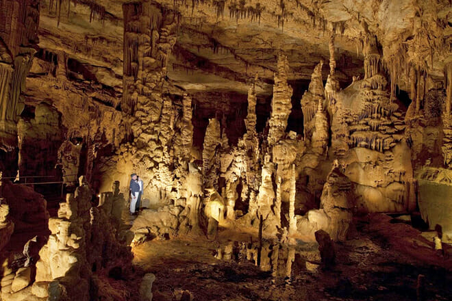 Cathedral Caverns State Park — Woodville