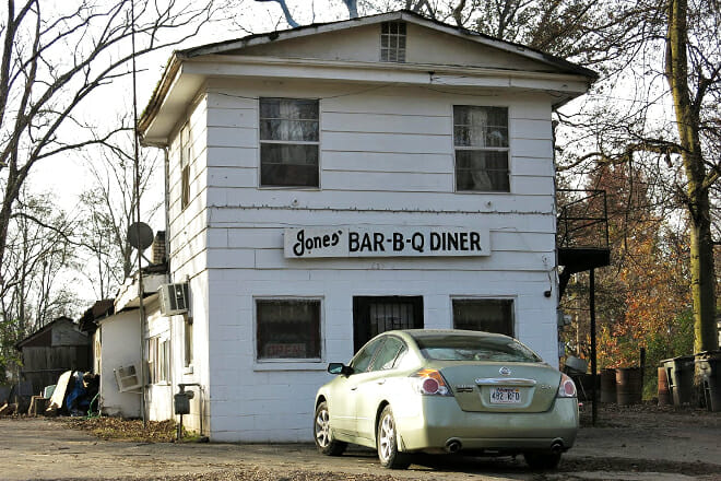 Jones Bar-B-Q Diner — Marianna
