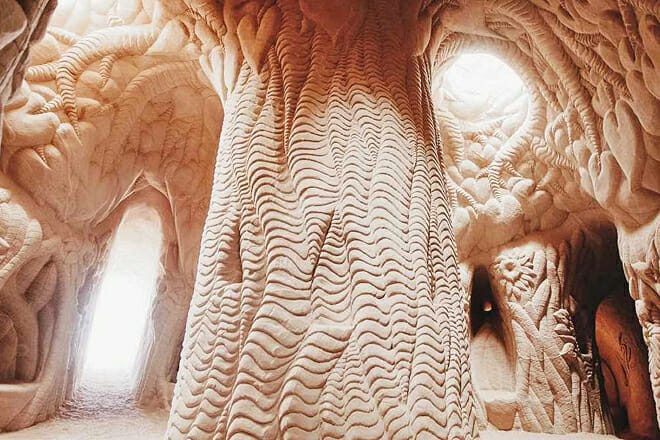 Ra Paulette’s Hand Carved Art Caves — La Madera