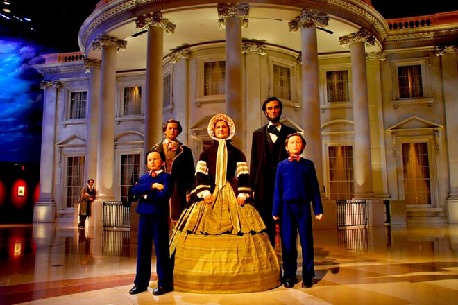 Abraham Lincoln Presidential Library And Museum — Springfield