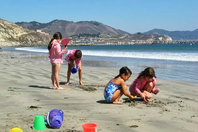 avila beach city beach