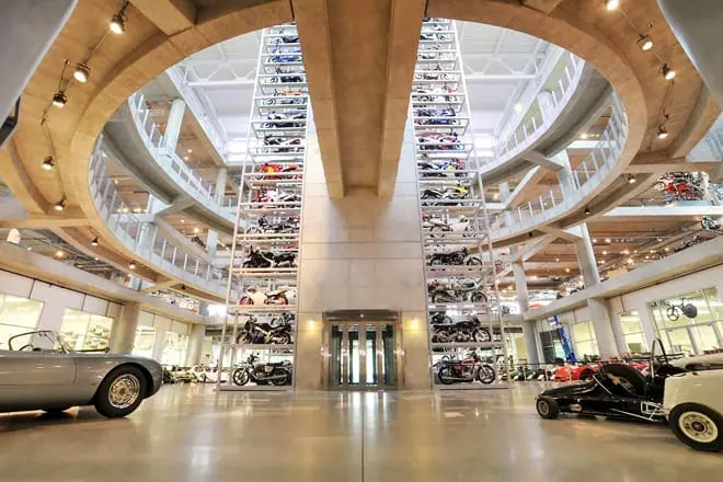 barber vintage motorsports museum