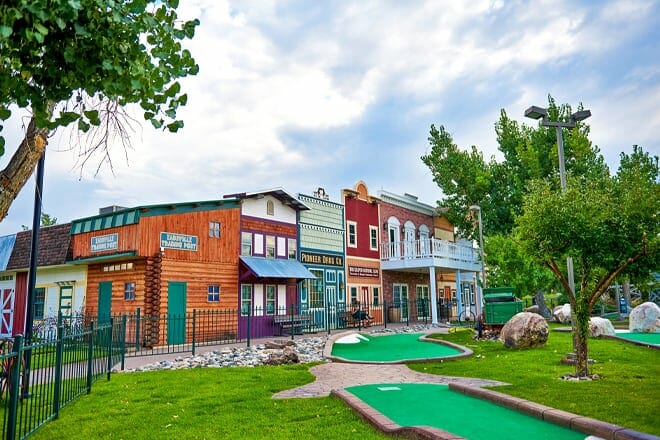 old west town miniature golf