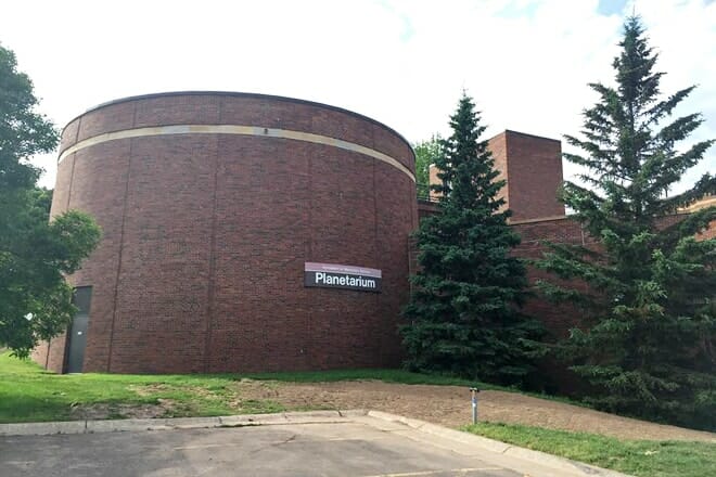 marshall w. alworth planetarium