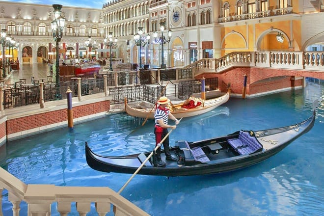 the venetian gondola ride