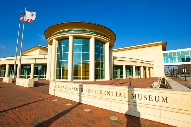 abraham lincoln presidential library and museum — springfield