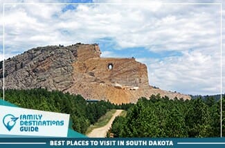 best places to visit in south dakota