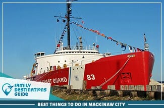 best things to do in mackinaw city