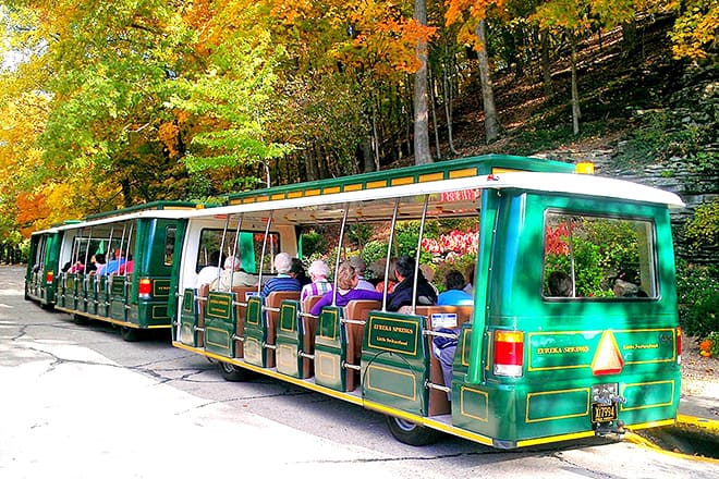 eureka springs historic district tram tours
