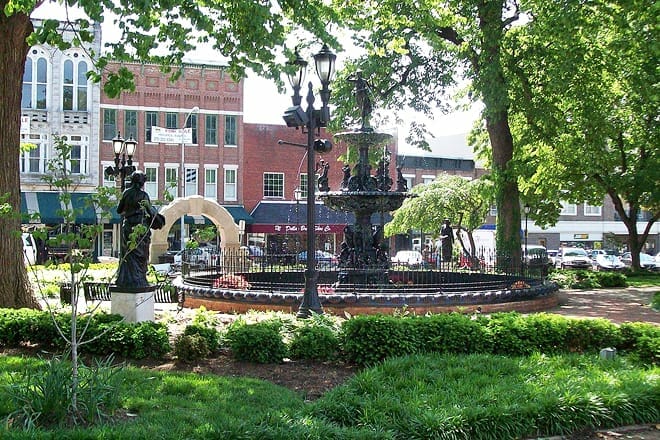 fountain square park