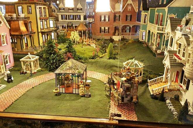 great american dollhouse museum — danville