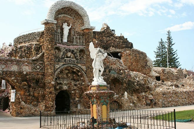 grotto of the redemption — west bend