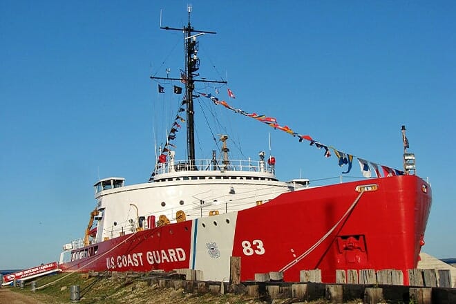 icebreaker mackinaw maritime museum inc.