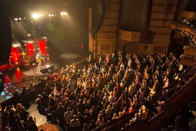 paramount theatre