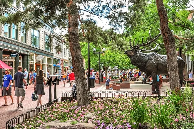 pearl street mall